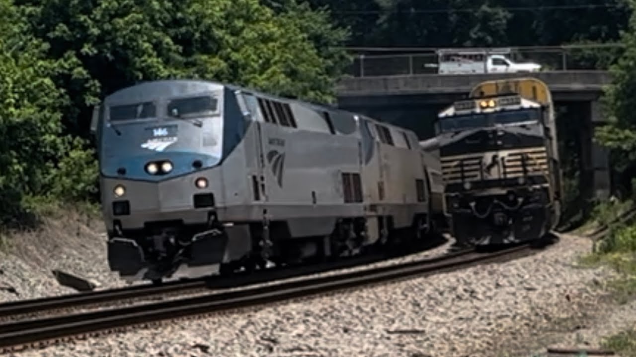 Amtrak Crescent 19 passes a stopped NS train in Mableton GA running ...