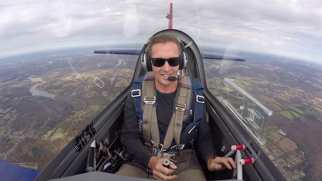 Giving a ride in the Extra 300 (GoPro Pilot View). - YouTube