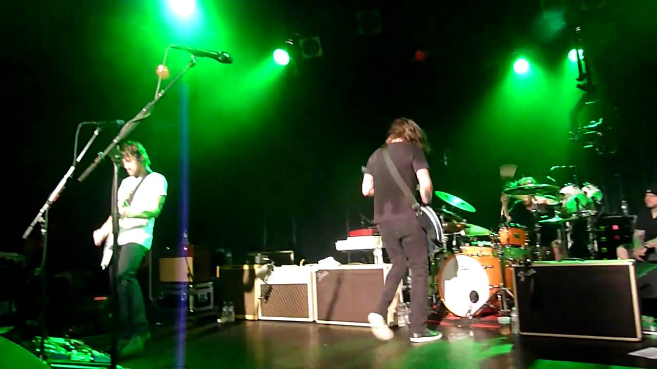 Foo Fighters (Back and Forth) - YouTube