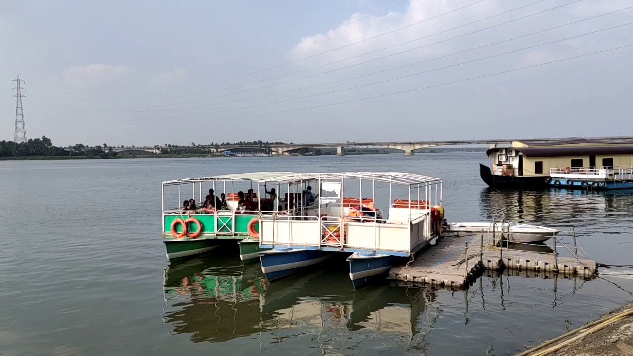 Boating at Godavari River, Coconut Country Resort, Dindi, Andhra ...