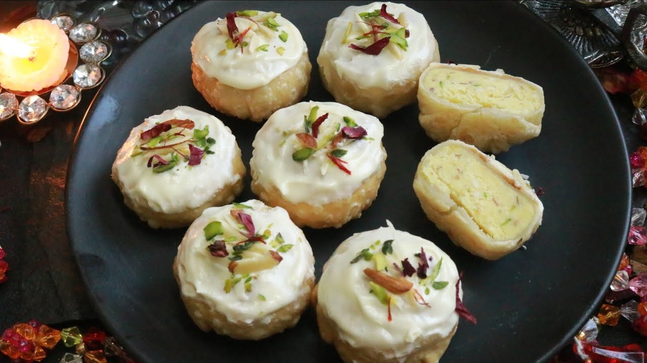 गुजरात की प्रसिद्ध एवं स्वादिष्ट सुरति घारी, Authentic sweet Surti ...