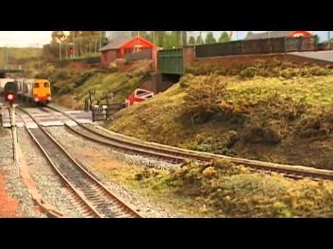 Allerton Junction Middlesbrough Model Railway Show 2014 part 2 - YouTube
