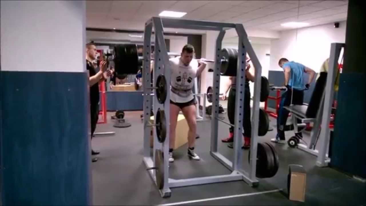 250 kg High Box Squat, Deadlift 200x7 - YouTube