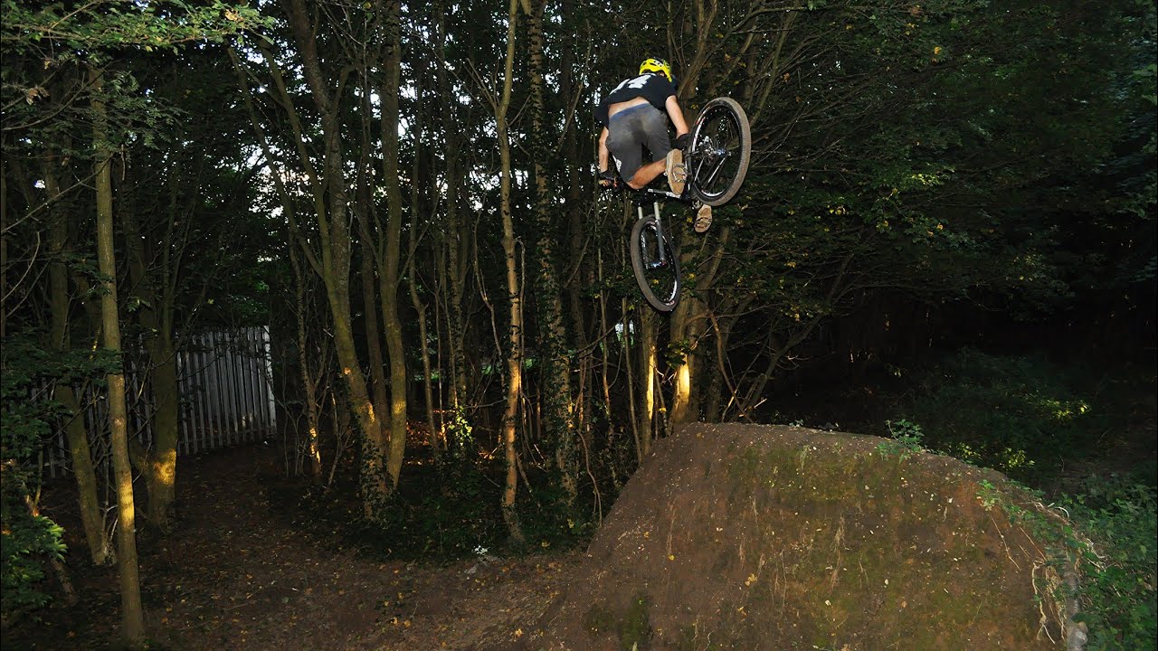 Norfolk MTB trails - YouTube