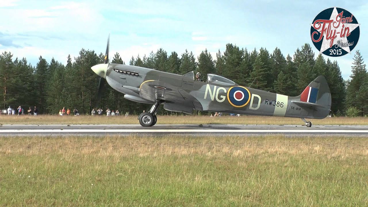 Jämi Fly In 2014 – Saturday Supermarine Spitfire Mk. XVI engine start ...