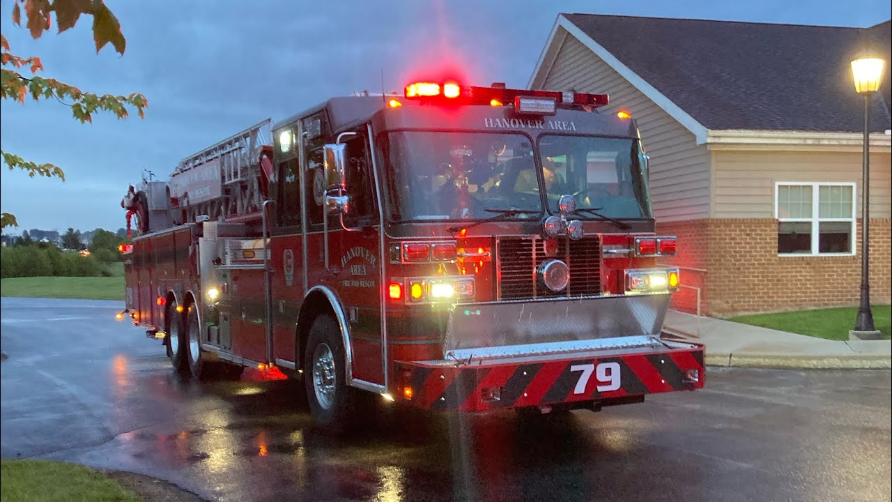 Hanover area fire and rescue truck 79 arriving - YouTube