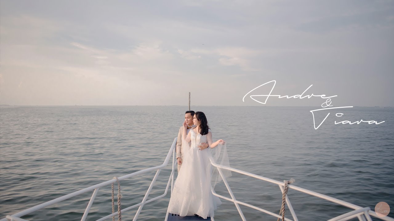 Jakarta Prewedding // Andre & Tiara - YouTube
