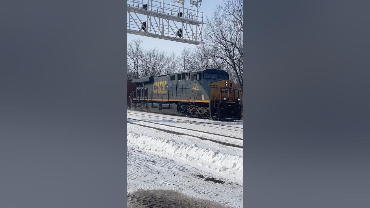 CSX 792 ES44AH Leads CSX M420 At Bayview Road Blasdell NY 1/23/25 - YouTube