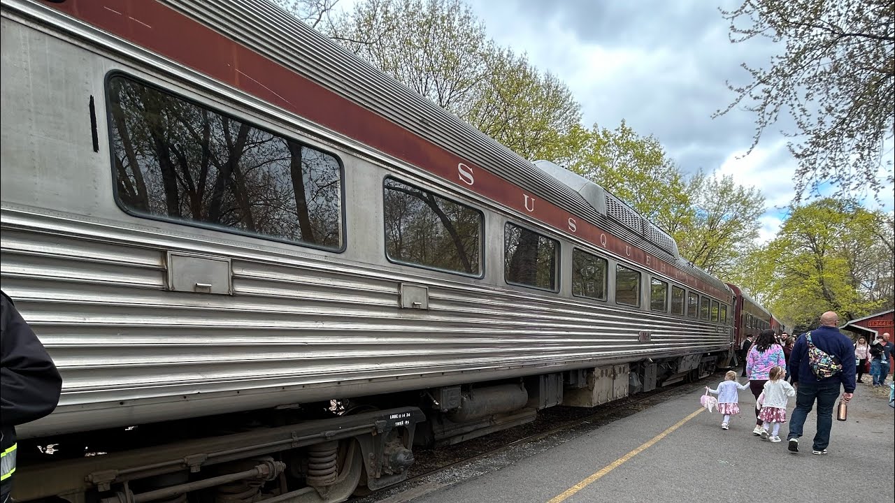 Delaware River Railroad Easter Bunny Train Ride Experience - YouTube