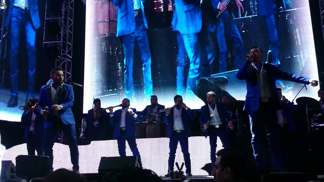 El Recodo El toro mambo, el farol, que bonita - YouTube