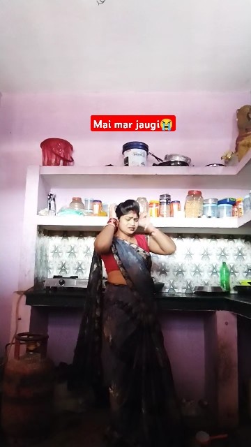 mai mar jaugi #funny #comedy 😭#youtube #tranding 😭#varl #youtubeshorts ...