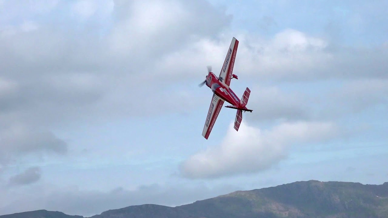 Finally some Laser-flying again, love it - YouTube