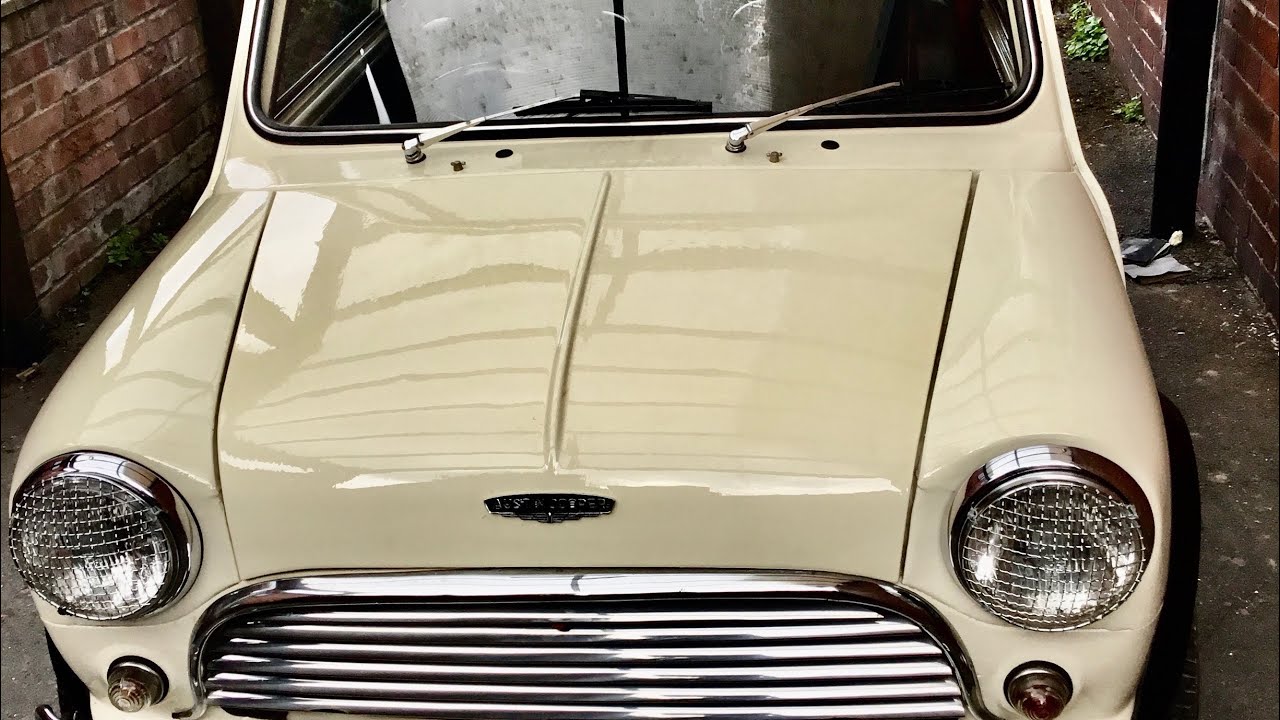 How to paint a car with a brush ( recap) - YouTube