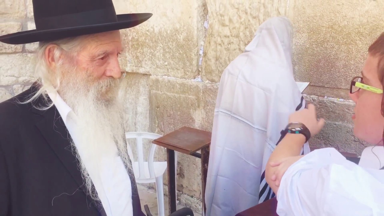 Gutman Locks helps my Bar Mitzvah son put on Tefilin! - YouTube