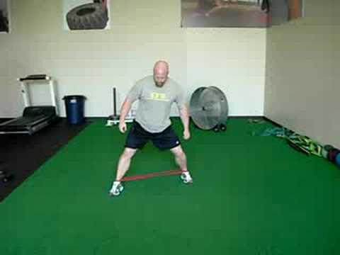 Sumo Walk (www.trainatp.com) - YouTube