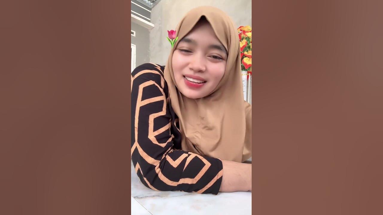 Live streming caca irsa praktek main di mobil - YouTube