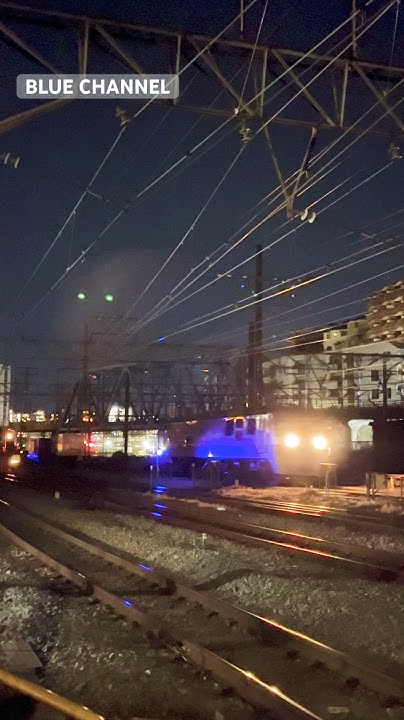 (貨物列車) 2025/01/08 1072レ EF210-330 + コキ24B (03:41) (広島タ〜仙台タ) #Shorts - YouTube