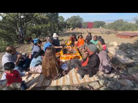 Daily Fire Ceremony at the Haidakhandi Universal Ashram - YouTube