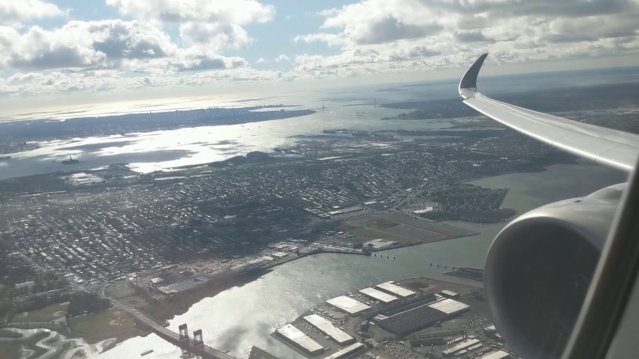 Singapore Airlines SQ21 EWR-SIN Takeoff - YouTube