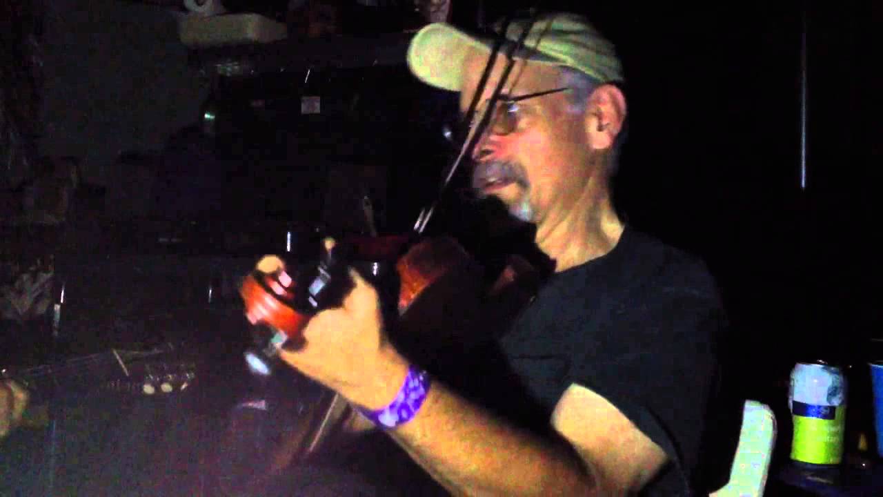 Richmond Blues - Dan Gellert fiddling - Clifftop 2013 - YouTube