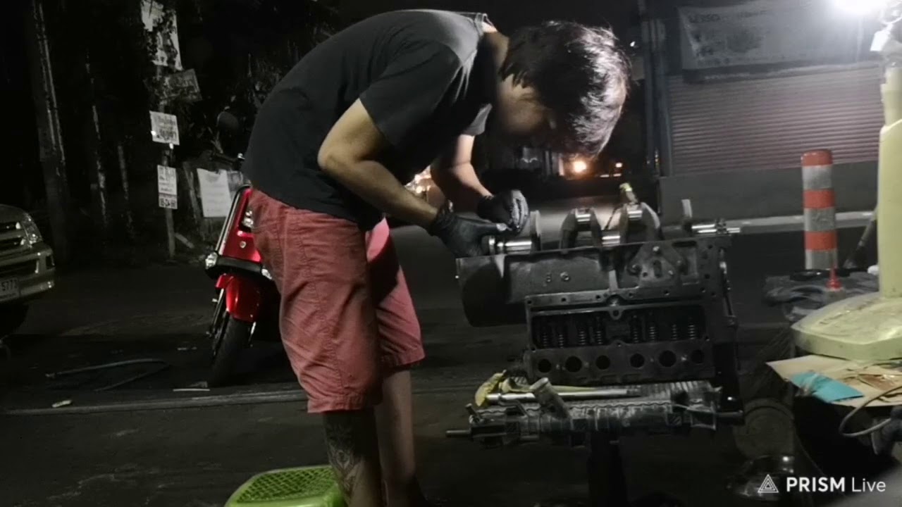 Ford 100E engine rebuit part 1. - YouTube