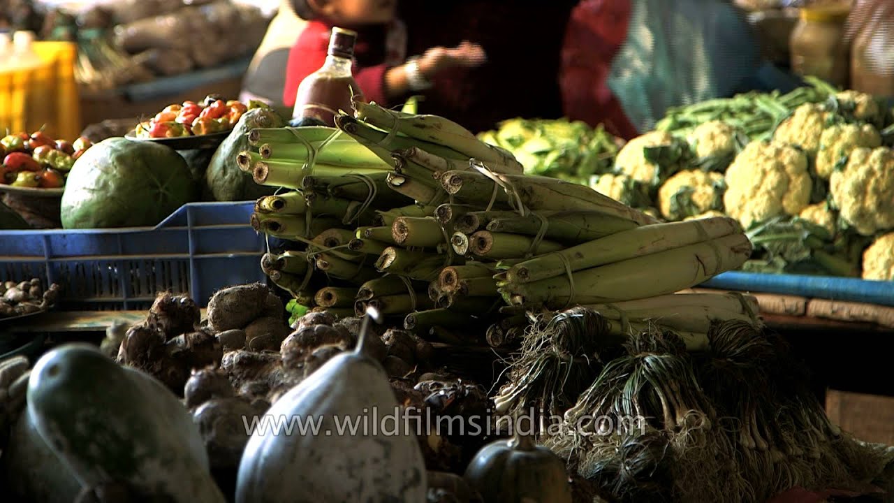 Local eatable items on sale at Kohima - YouTube