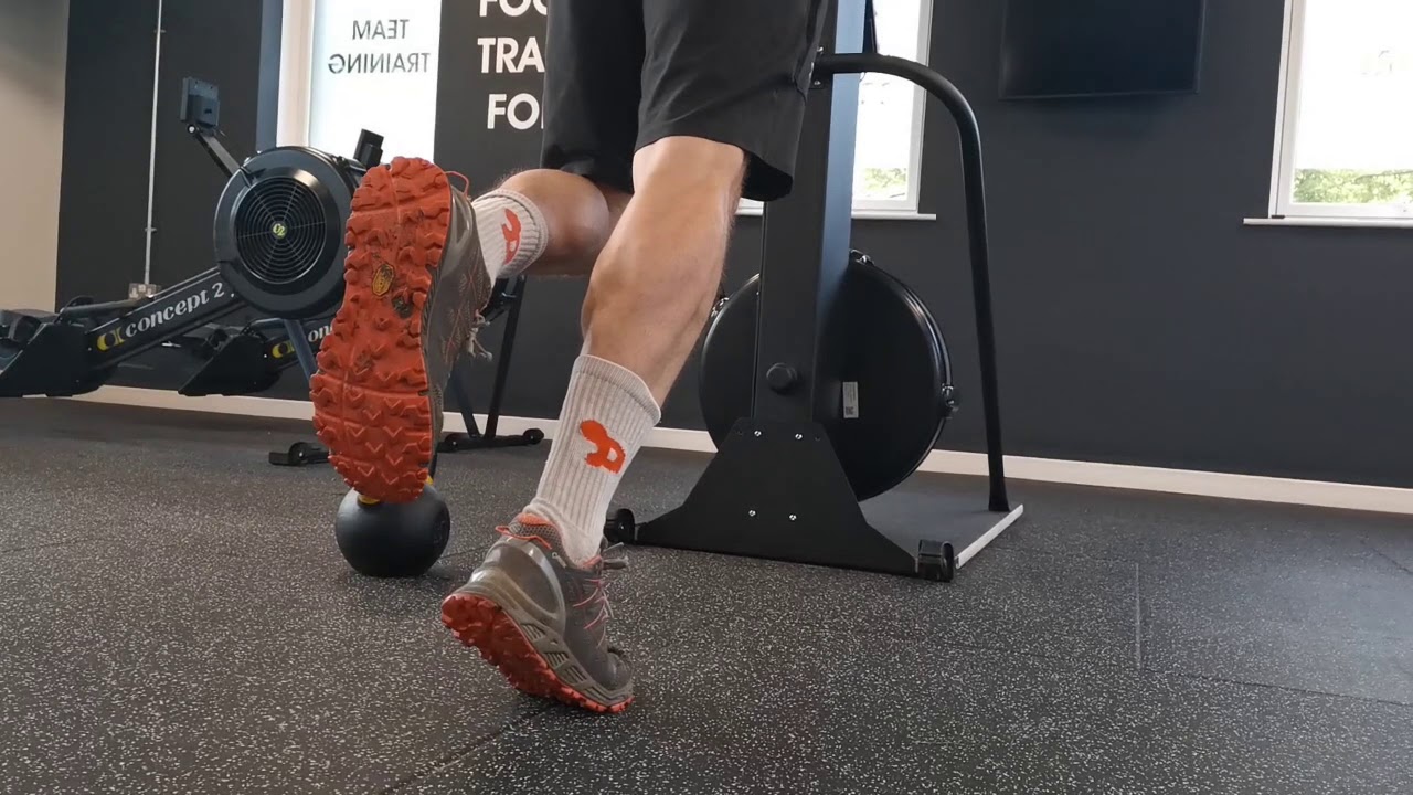 Heel Raise Progressions - YouTube