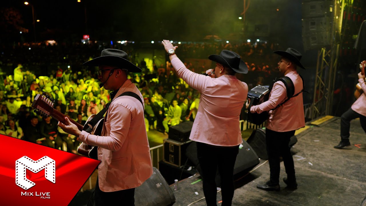 Banda Limite - Cabrón y vago (En vivo) - YouTube