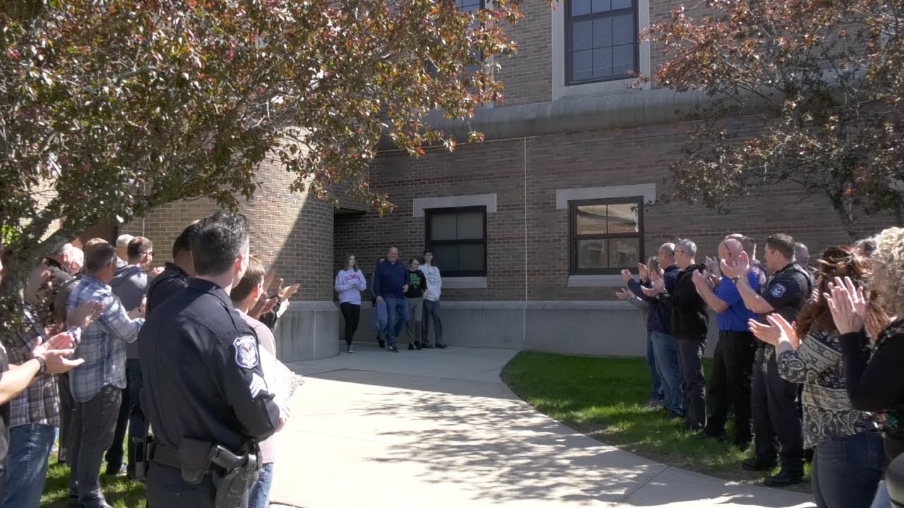 Clarkstown Police Chief Chief Ray McCullagh Retirement Walkout - YouTube