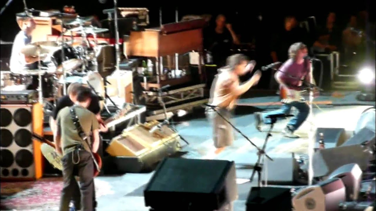 22.) Do The Evolution (Pearl Jam, London 2009) - YouTube