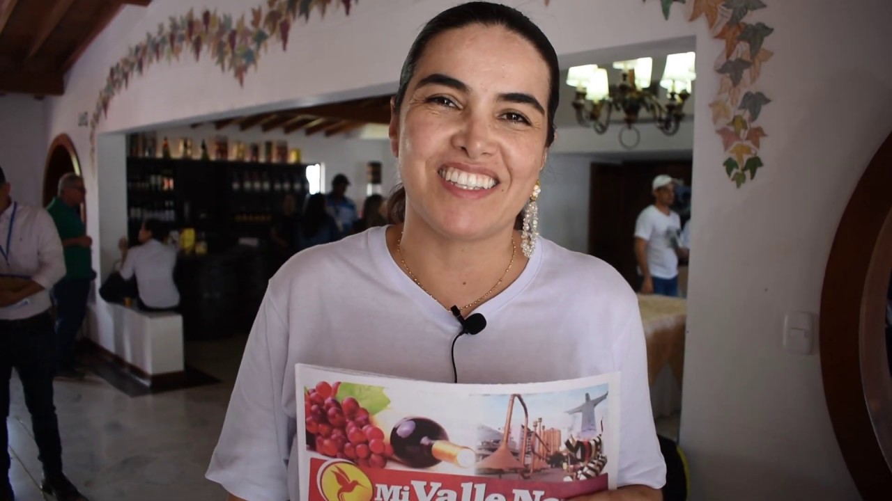 lorena sofia - YouTube