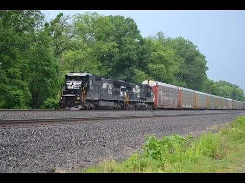 NS 11J with NS 8313 leading - YouTube