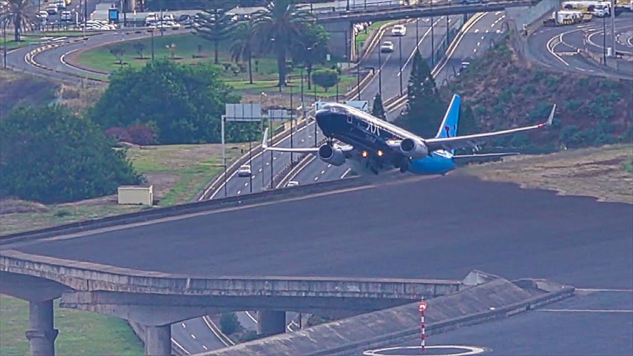 AMAZING TAKEOFF TUI BLUE LIVERY At Madeira Airport - YouTube