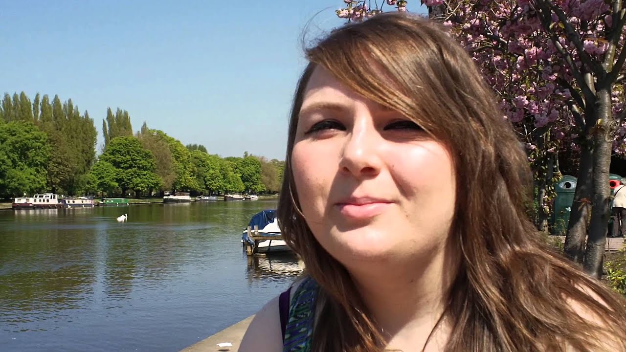 Psychology and Criminology student Gemma talks about why she chose to ...