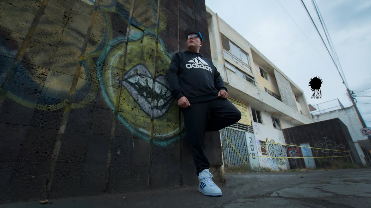 Brikehh Ft. Dj Safeman I Apunto, Rimo y Disparo (Video Oficial) By ...