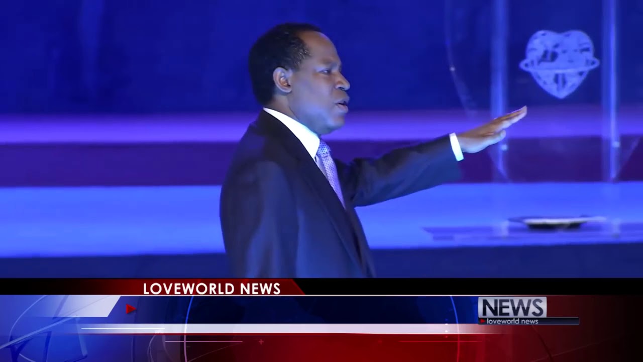 Pastor Chris Oyakhilome crying profusely - YouTube