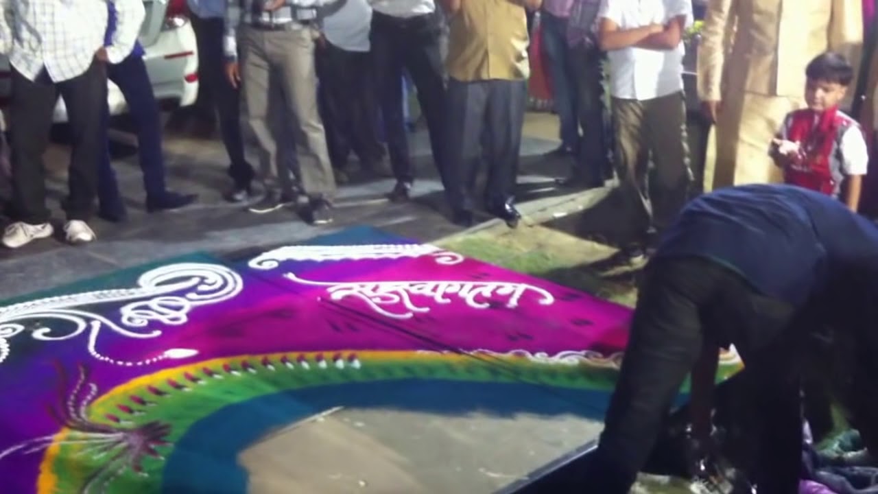 One of the best Rangoli in 11 minutes - YouTube