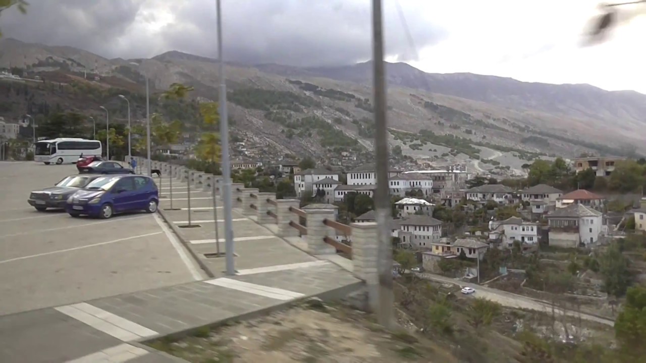 Αργυρόκαστρο (Gjirokastër) - YouTube