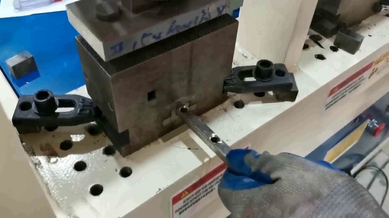 10mm Square Tube Punching Without Mandrel - YouTube