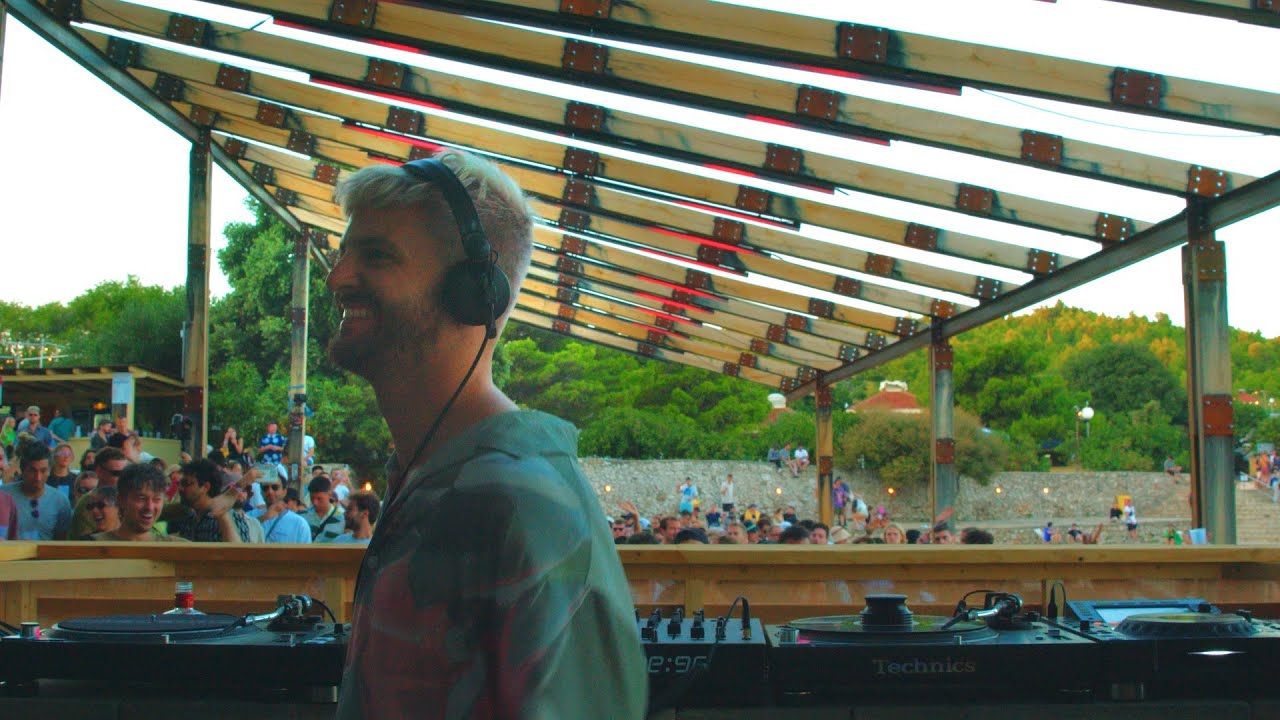 Liquid Earth | themuddshow x Dimensions - YouTube