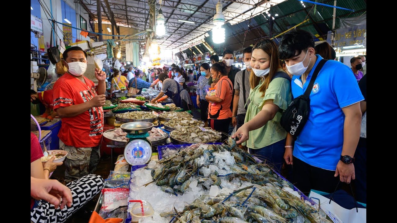[4K] 2020 "Pak Nam Market" the best seafood market, Samut Prakan - YouTube