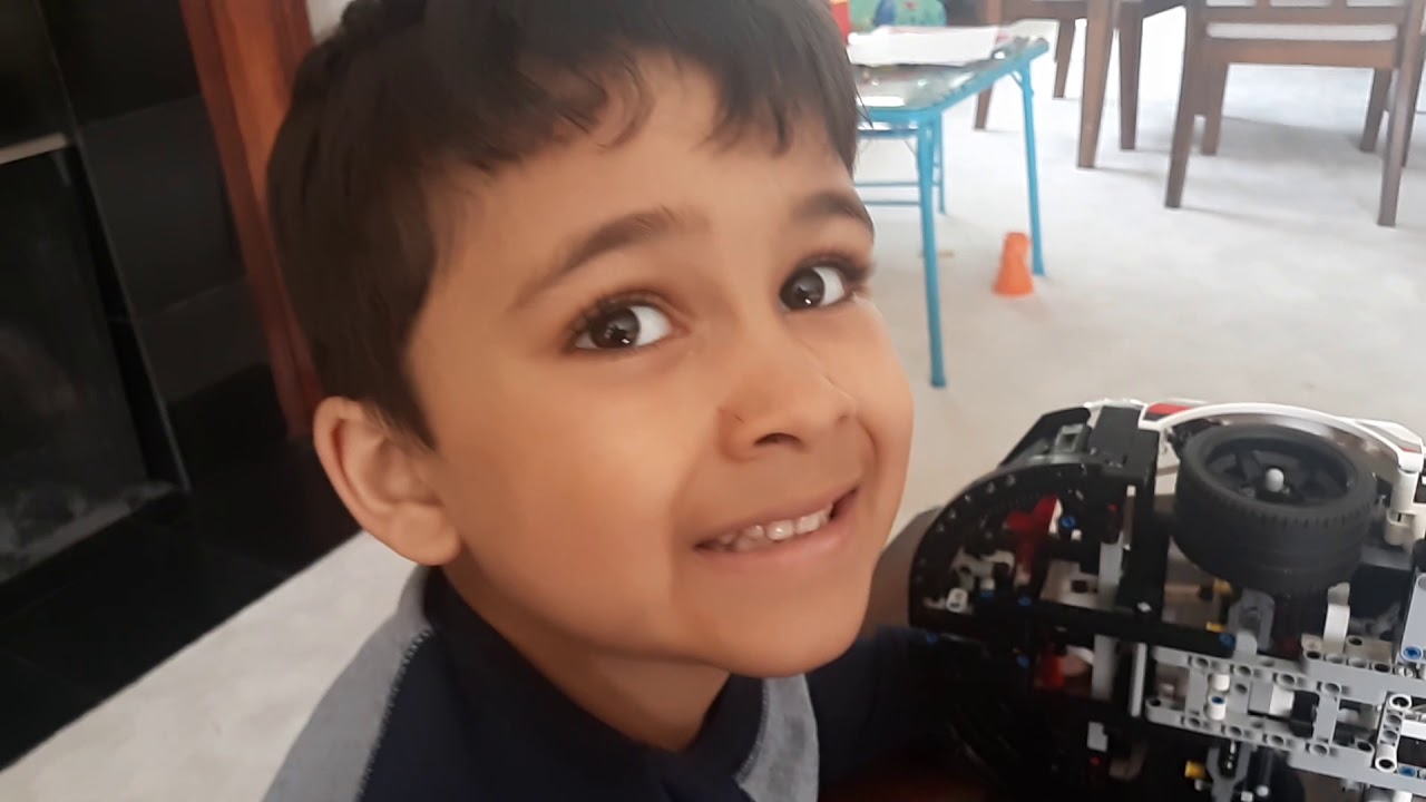 LEGO Technic Porsche 911 RSR 42096 - Wali presents - YouTube