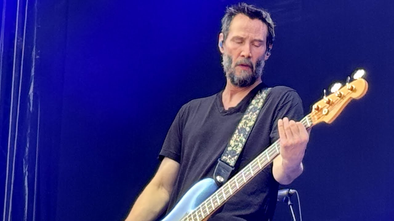 Dogstar (Keanu Reeves) Just Like Heaven (The Cure Cover) live at Rock ...