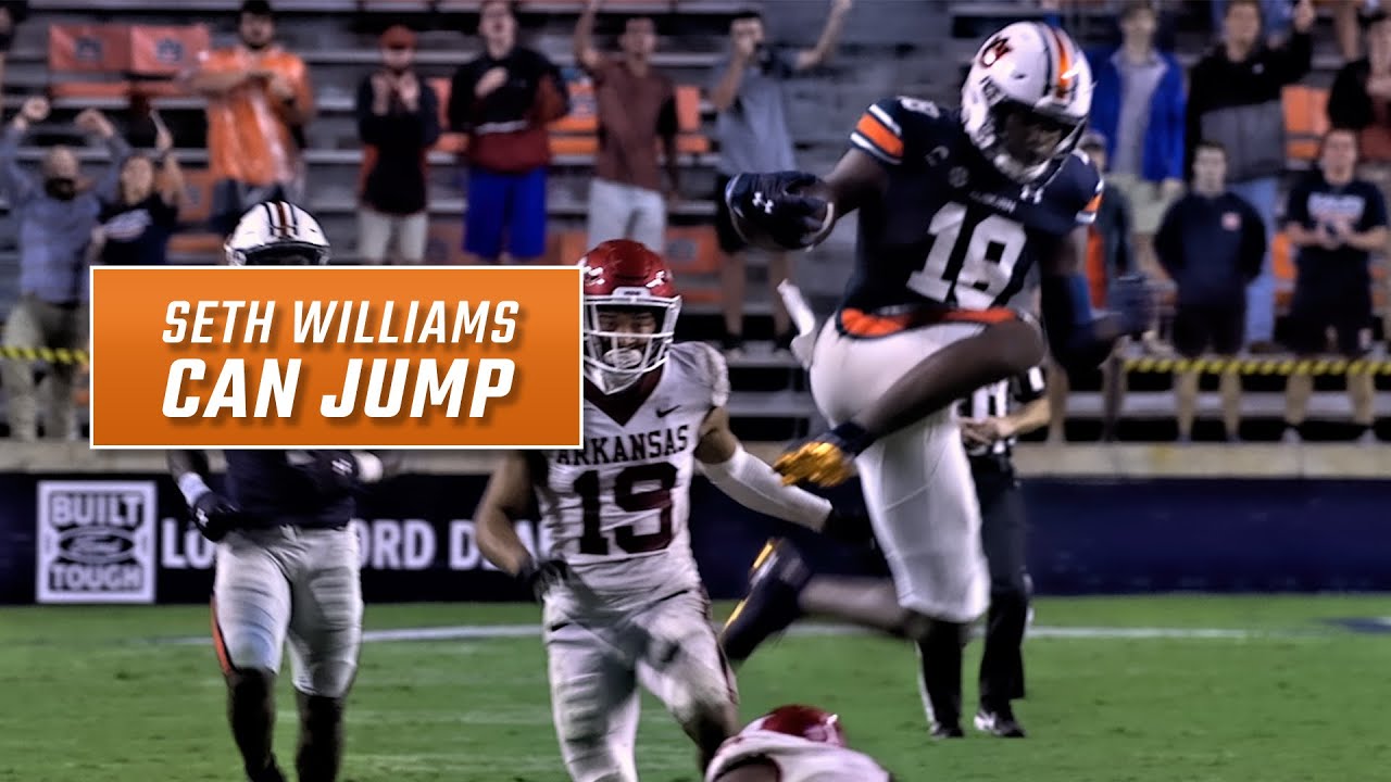 Seth Williams hurdles an Arkansas defender - YouTube