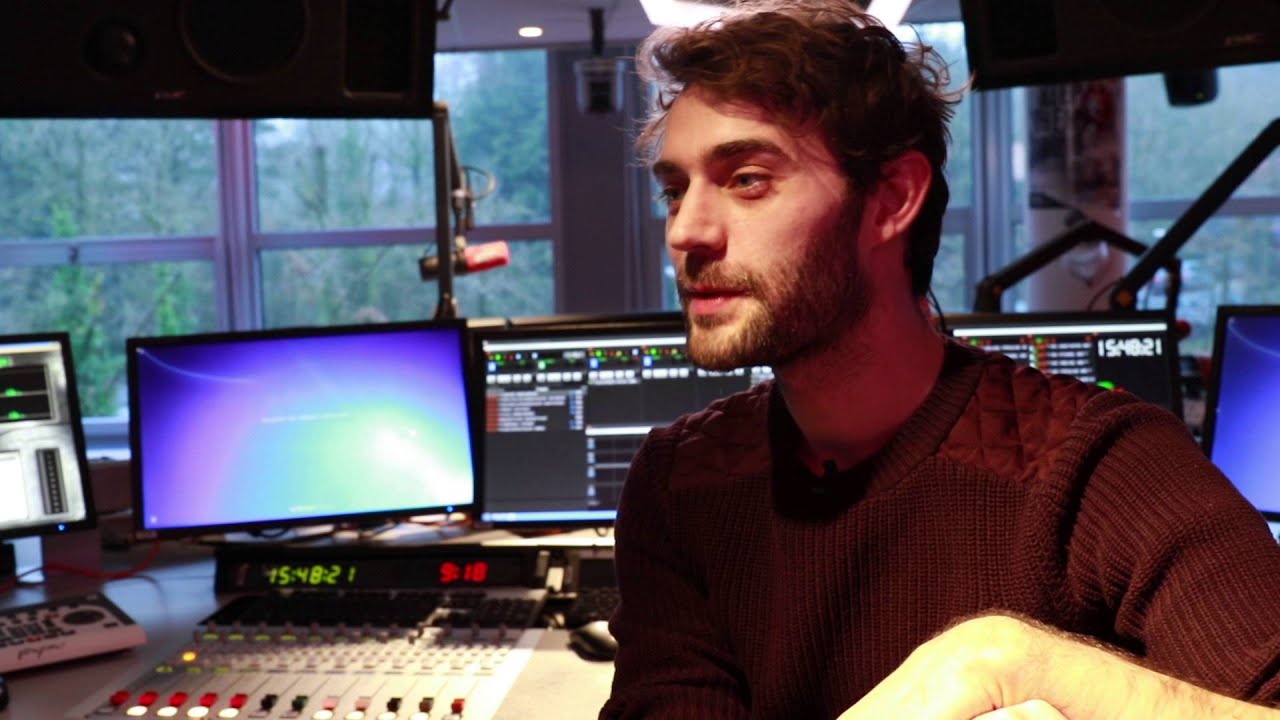 Herman Hofman (3FM) over NPO Campus - YouTube