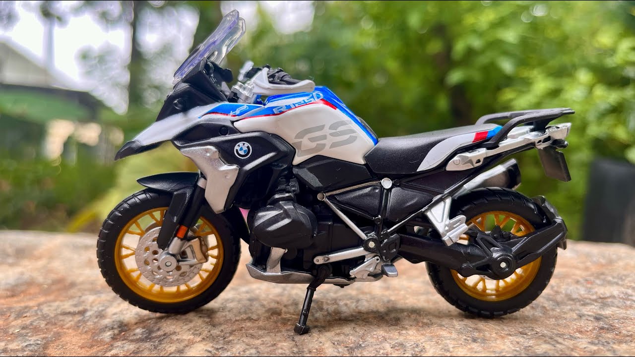 Unboxing of Scale Model BMW GS Bike | 1:18 Diecast Bikes | Miniature ...