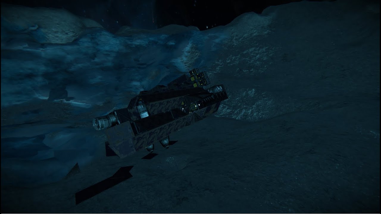 Space engineers Salvage of refiner ship - YouTube