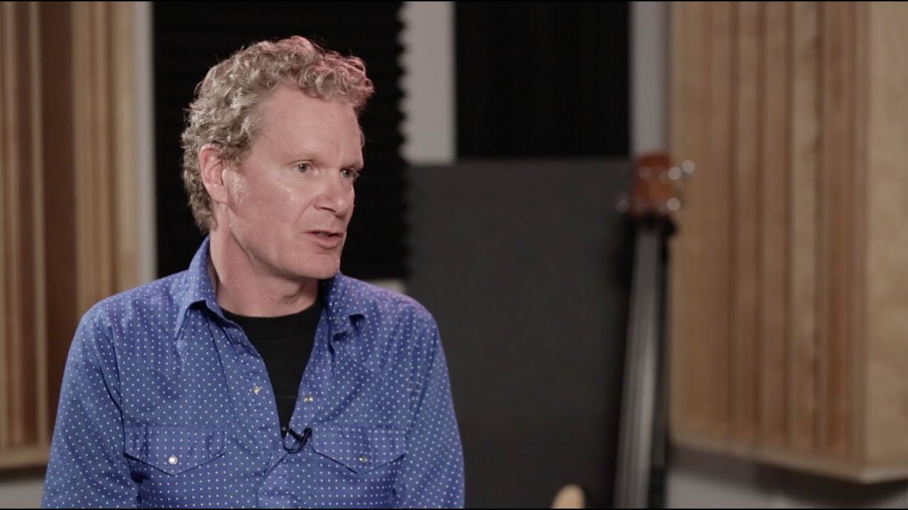 Headroom Episode 7 with Michael Grace: What Is a Preamp? - YouTube