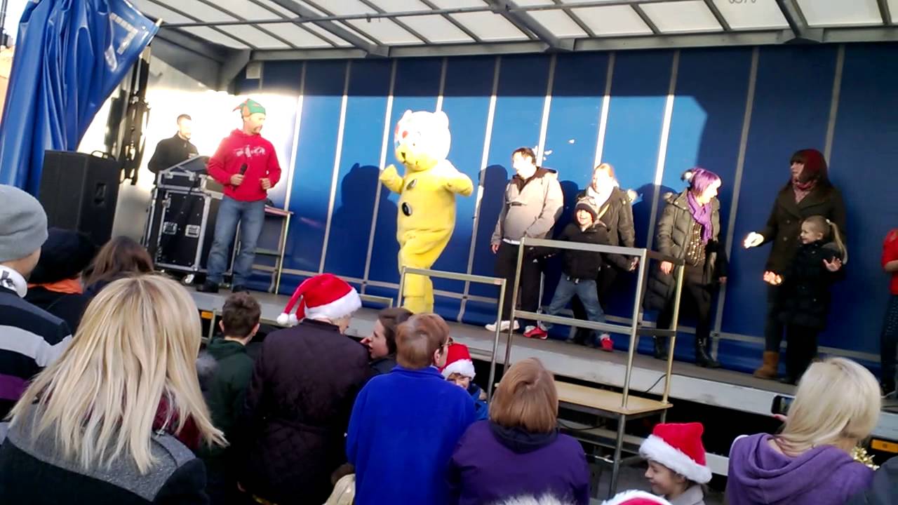 Selby Christmas Market and Lights Switch On Event with Pudsey and ...