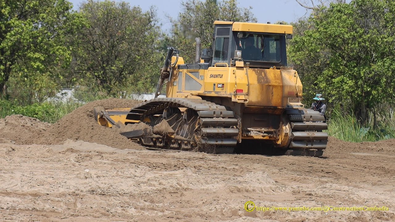Good Action Bulldozer Pushing Sand And Dump Truck Unloading Sand - YouTube